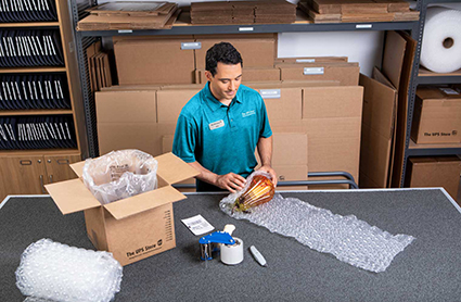 Franchise Business | The UPS Store - Become a Part of One of the Best ...
